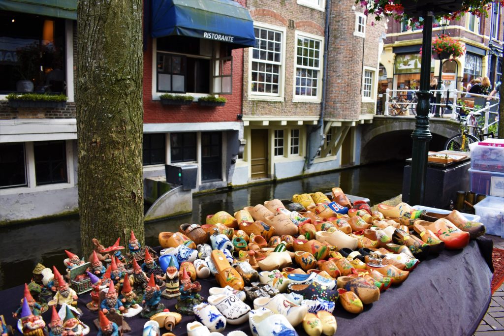11 Reasons to Visit Delft - The Prettiest Town in The Netherlands